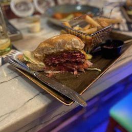 Beacon 70 Restaurant Brick, NJ 08723 | Explore Menu, Customer Reviews ...